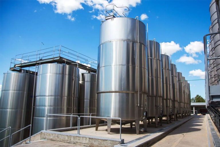 Ultimate Guide to Stainless Steel Storage Tanks: Benefits, Types, and ...
